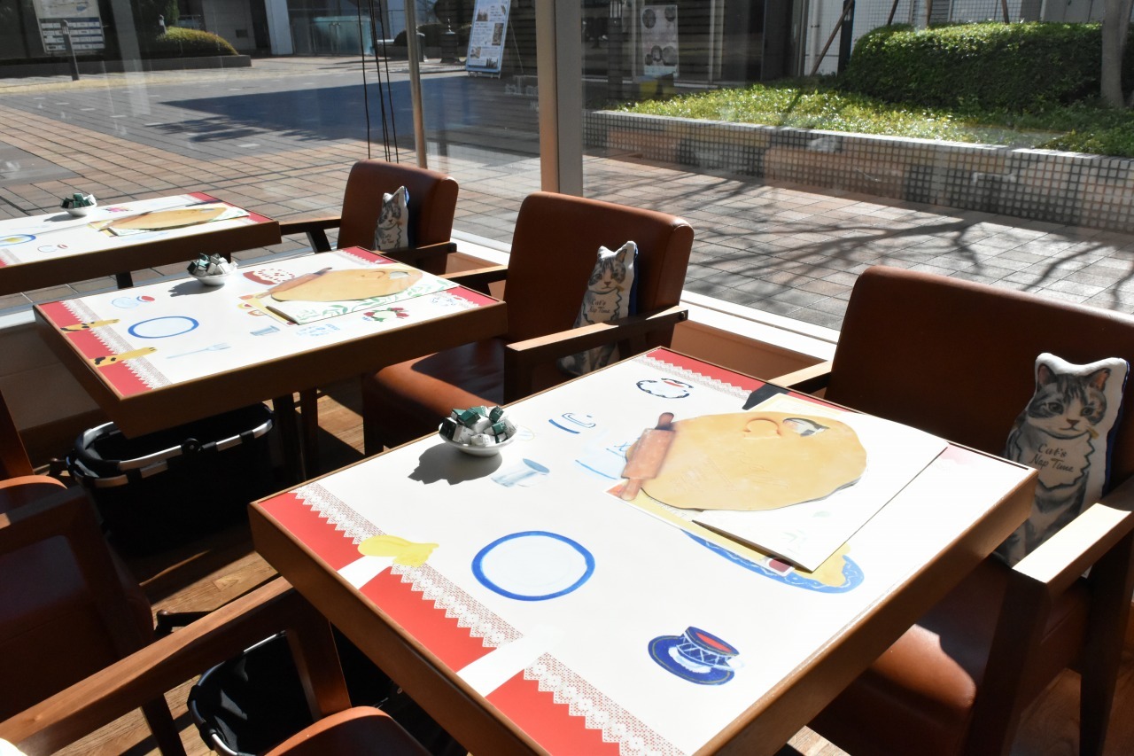 ”ペロリ顔ネコ”がキュート過ぎ♡「キャッツ ナップタイム アフタヌーンティーセット」で至福のひととき（写真 22/38） - mimot.(ミモット)